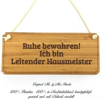 Mr. & Mrs. Panda T&uuml;rschild Leitender Hausmeister - Geschenk, Schild, Holzschild, Landhaus, Geschenkidee, Shabby, Gratulation, K&uuml;chenschild, Diplom, Studium, Holztafel,