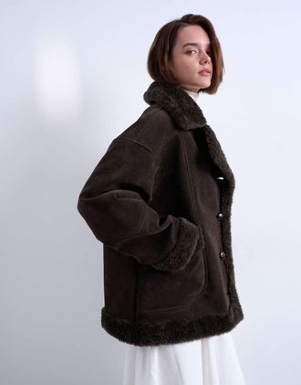 Topshop Oversize-Automantel aus Wildlederimitat mit Lammfell in Schokoladenbraun-Brown