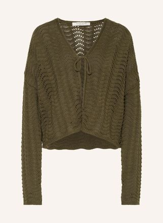 by Aylin Koenig By Aylin Koenig Strickh&uuml;lle Amelie gruen