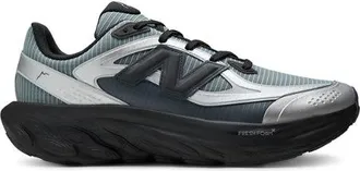 New Balance Unisexe CAYL x TRN en Gris/Noir, Synth&eacute;tique, Taille 38.5 Large