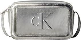 Calvin Klein Bold Ck Metallic Camera Bag 3JH - SILVER METALLIC One Size, 3jh - Silver Metallic, Taille unique