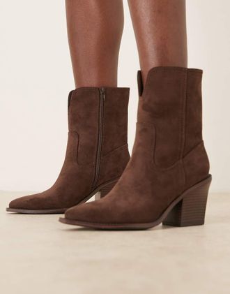 Asos Remone - Westernstiefel in Schokobraun mit Absatz-Brown