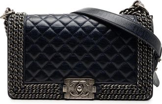 Chanel Hobo Bags - Old Medium Quilted Glazed Calfskin Chain Around Bo - Gr. unisize - in Blau - f&uuml;r Damen