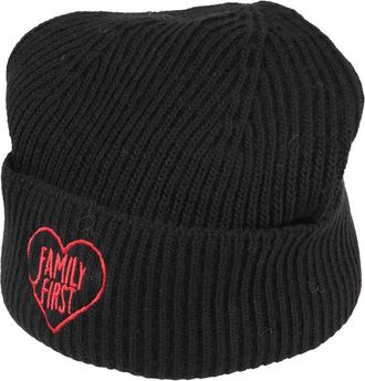 Family Fir$t Milano ACCESSOIRES - M&uuml;tzen & H&uuml;te auf YOOX.COM