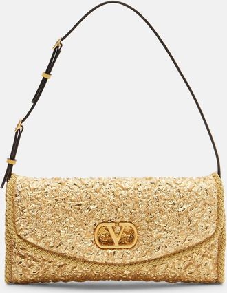 Valentino Garavani Schultertasche DeVain Small aus Cloqu&eacute;