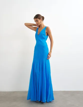 Topshop robe longue de c&eacute;r&eacute;monie &agrave; jupe &agrave; coutures bleue