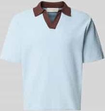 Jack & Jones Regular Fit Poloshirt mit V-Ausschnitt Modell COTEDAZUR