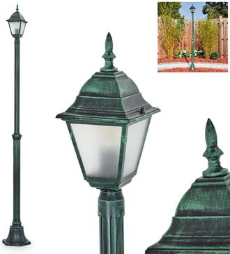 HOFSTEIN Kandelaber Naofe, Außenwegeleuchte aus Metall/Glas in Schwarz/Grün/Milchglas, Wegeleuchte im Vintage/Antik/Landhaus-Design für Garten, Außenbereich, H