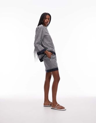 Arket Short de plage ample à enfiler - Bleu abstrait à imprimé mosaïque