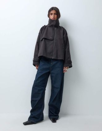 Asos trench-coat cape court &agrave; col chemin&eacute;e marron fonc&eacute;