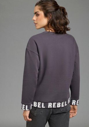 Laura Scott Sweatshirt gerade geschitten mit aufwendigem Frontdruck