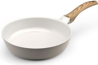 Cuisinox Mythic - Poêle 24 cm avec revêtement en céramique blanche - Poignée Fixe Soft Touch effet bois - Sans PFOA et PFAS - Coloris Blanc et Gris