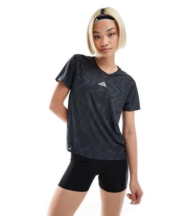adidas adidas Training - Ultimate - T-Shirt in Schwarz mit Print