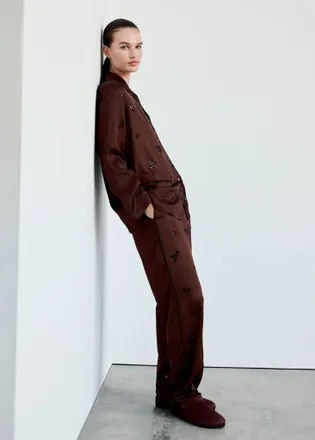 Mango Pantalon de pyjama en satin orn&eacute; de sequins bordeaux - Femme - S - MANGO