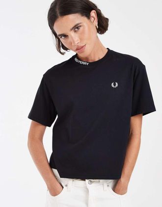 Fred Perry T-shirt avec logo brod&eacute; - Noir