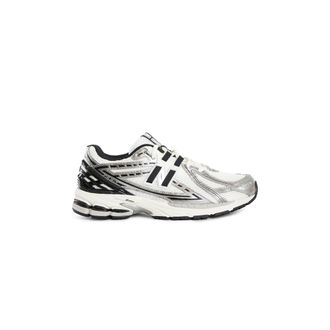 New Balance 1906R Sneakers