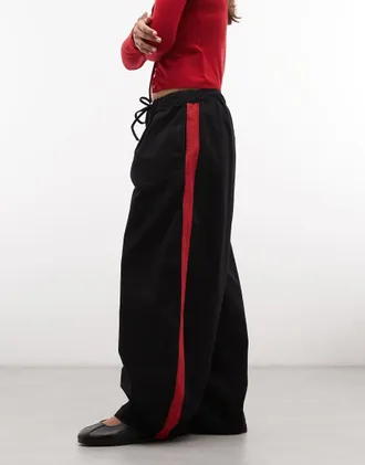 Collusion XL Baggy-Ballonhose mit Falten und rotem Sportstreifen-Schwarz
