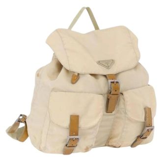 Prada Sac &agrave; dos vintage Prada en nylon pr&eacute;-poss&eacute;d&eacute; - Femme - Pre-owned - Beige - Taille: ONE Size