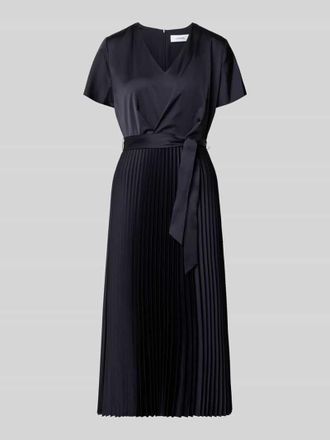 Comma Midikleid aus Satin mit V-Ausschnitt