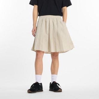 New Balance Damen LNY Woven Skirt in Grau, Polyester, Gr&ouml;&szlig;e XL