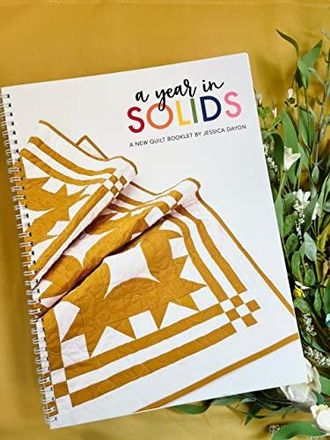 Riley Blake Designs Generisch Jessica Dayon A Year in Solids-Brosch&uuml;re mit Steppmuster