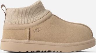 UGG Classic Ultra Mini Stretch Cuff Boot für Kinder in Brown, Größe Wildleder/Textil/Recycelte Materialien
