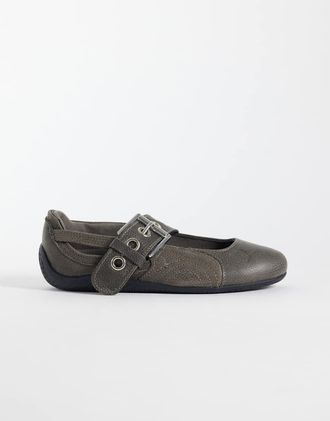 Puma Speedcat Dress-up Ballerinas in Taupe-Braun