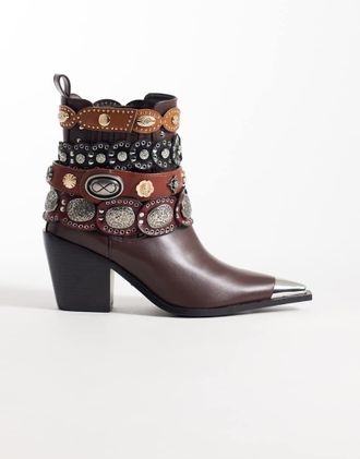 Azalea Wang Azalea Wang - Dusan - Mittelhohe Western-Stiefeletten in Braun mit verziertem G&uuml;rtel-Brown