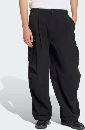 adidas Originals Premium Essentials - Utility-Hose in Schwarz mit Cargo-Taschen