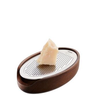 GEFU R&acirc;pe &agrave; Parmesan parmezo