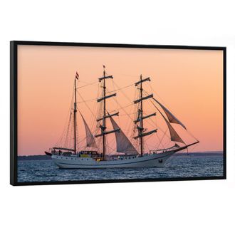 artboxONE Poster mit schwarzem Rahmen 30x20 cm Natur Segelschiff, Meer, Sonnenuntergang - Bild Segelschiff