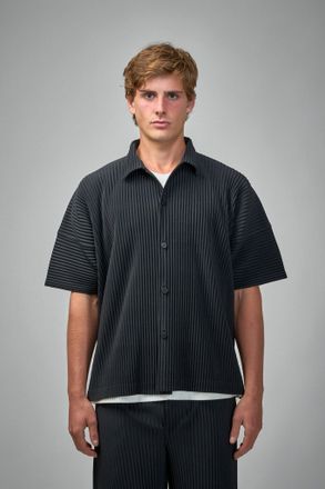 Homme Pliss&eacute; Issey Miyake MC April