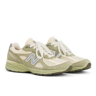 New Balance Unisex Made in USA 990v4 in Gr&uuml;n/Beige, Wildleder/Mesh, Gr&ouml;&szlig;e 37.5