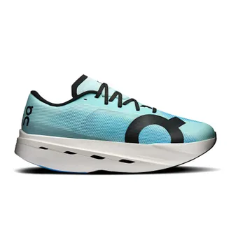 On Cloudboom Volt