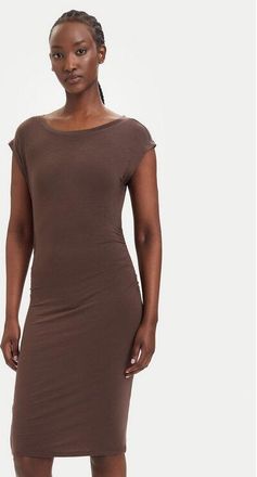 Vero Moda Coctailkleid Sarah 10346941 Dunkelbraun Slim Fit