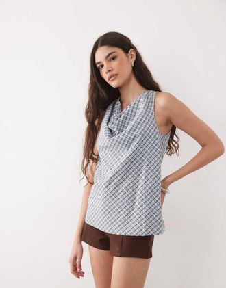 Nobody's Child Bonbon - &Auml;rmellose Bluse aus Baumwolle in Hellblau kariert mit Wasserfallausschnitt-Mehrfarbig