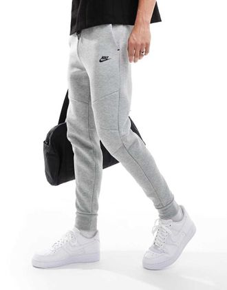 Nike Tech - Joggers en polaire - Gris