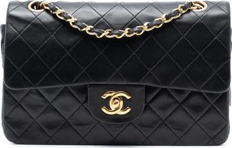 Chanel Hobo Bags - Small Classic Lambskin Double Flap - Gr. unisize - in Schwarz - f&uuml;r Damen