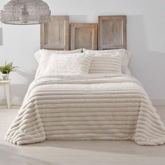 Burrito Blanco Burrito Blanco Winter-Tagesdecke mit Lammfell | Bett von 150 cm (+ verf&uuml;gbare Gr&ouml;&szlig;en) | Design 438 | Cremefarben (250 x 260 cm)