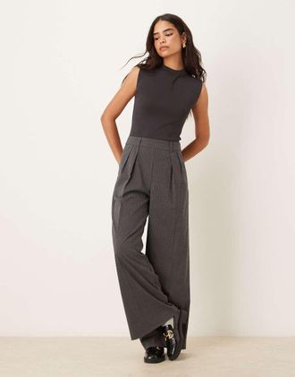 Mango Combinaison habillée 2-en-1 sans manches à col montant - Gris