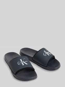 Calvin Klein Badeschuhe mit Logo Print