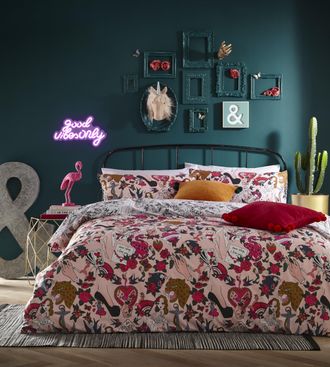 furn. Inked Duvet Cover Set - Tattoo Inspired Cartoon Print with Reversible Design, Polycotton Bedding (Pink Blush - Single)