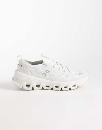 On Cloud X Tempo baskets dentra&icirc;nement en ivoire et glace-Blanc