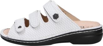 Finn Comfort Sandalen aus Leder mit drei Riemen - - Shoes - Damen - Wei&szlig; - 37 EU