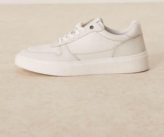 Asos Baskets en cuir &agrave; empi&egrave;cements - Blanc cass&eacute;