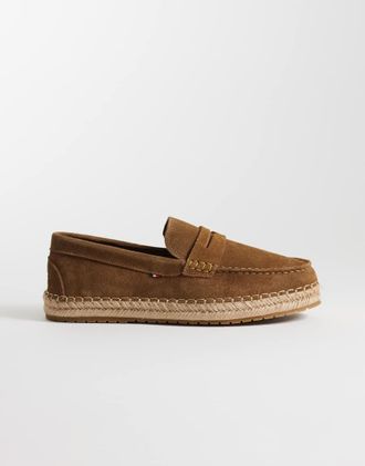 Tommy Hilfiger Espadrilles aus Wildleder in Hellbraun-Neutral