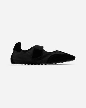 Arket Mary Jane Aus Veloursleder Und Nylon -Schwarz