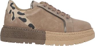 Nila & Nila SCHUHE - Sneakers auf YOOX.COM