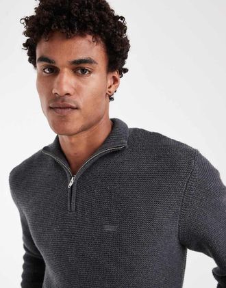 Levi's Pullover mit 1/4-Rei&szlig;verschluss in Schwarz