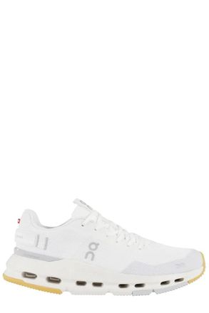 On Running Low-Top Sneaker - Cloudnova Form 2 Technical Sneakers - Gr. 36 (EU) - in Wei&szlig; - f&uuml;r Damen